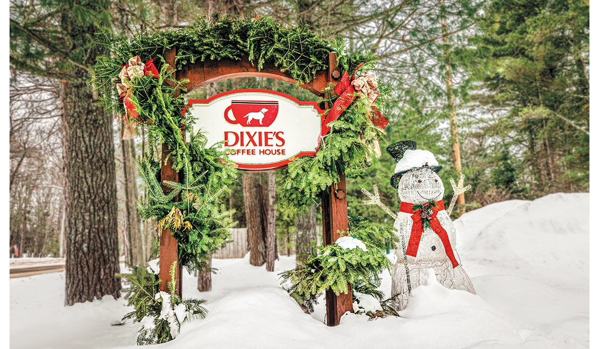 Gallery | Dixie's Coffee House, Manitowish Waters, WI